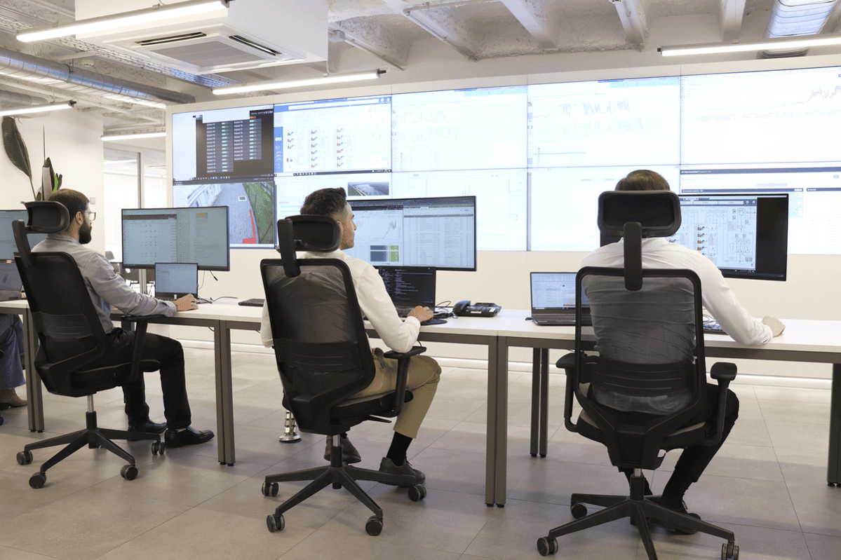 Control Room Services for Solar PV | Quintas Energy